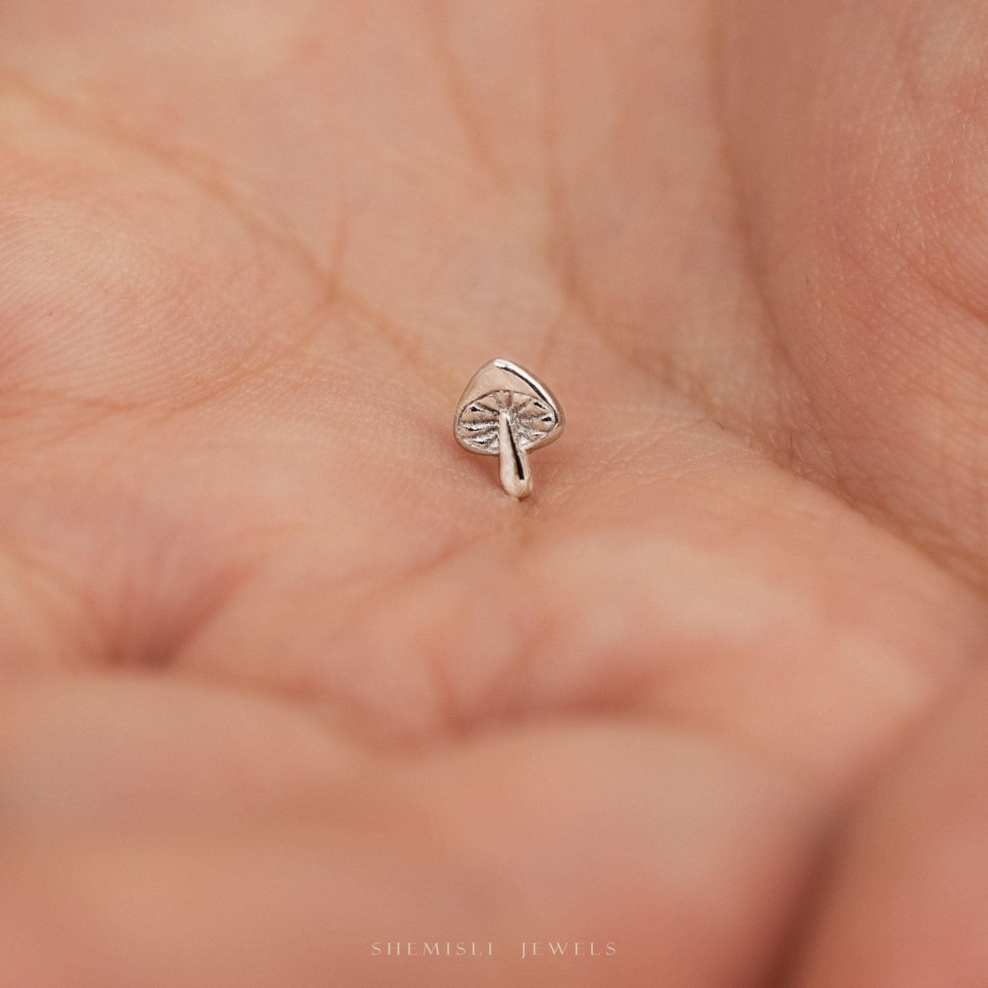 Tiny Mushroom Threadless Flat Back Earring, 20,18,16ga, 5-10mm Unisex ...